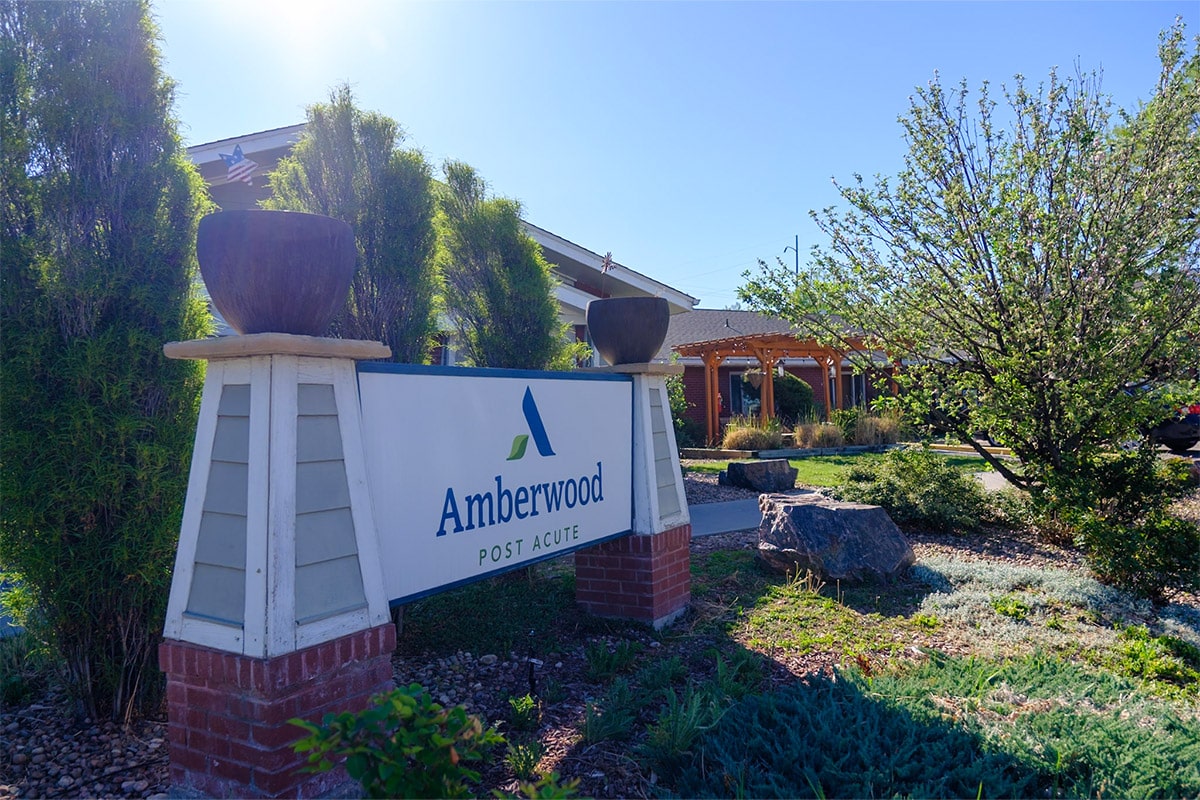 Photos - Amberwood Post Acute